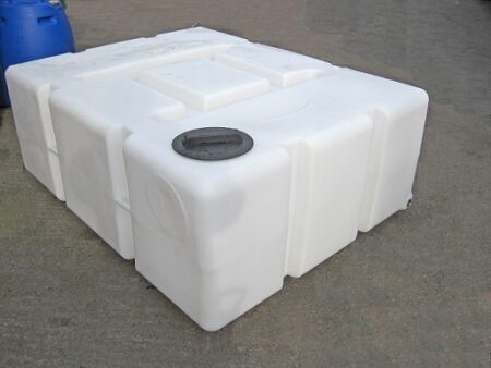 Baffled Water Tank - 1000 litre upright and lay flat option - Smiths of ...