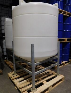 Conical Tank - 1360 litre with stand | Smiths of the Forest of Dean