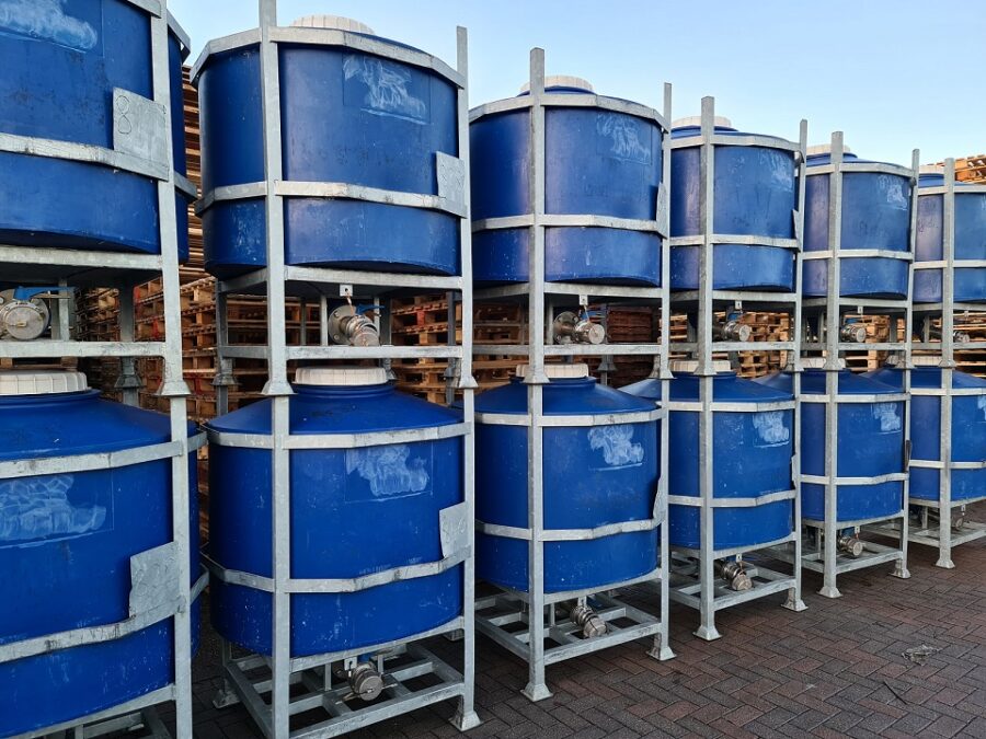 Recycled round tank - 1000 litres | Smiths of the Forest of Dean