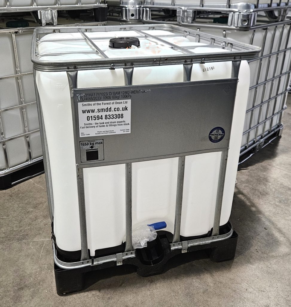 1000 Litre IBC Tank | Rebottled | Plastic Pallet